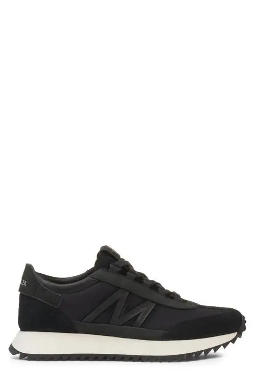 Moncler Pacey 2 Low Top Sneakers - Black