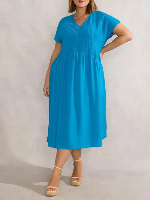 LIVE UNLIMITED Pintuck Midi Dress