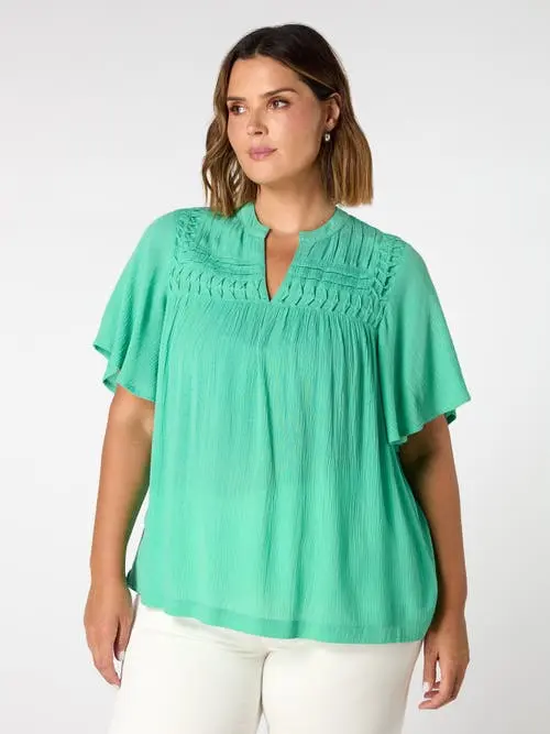 LIVE UNLIMITED Crinkle Smocked Top