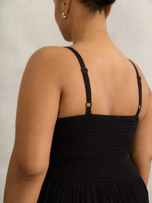 LIVE UNLIMITED Crinkled Crochet Dress