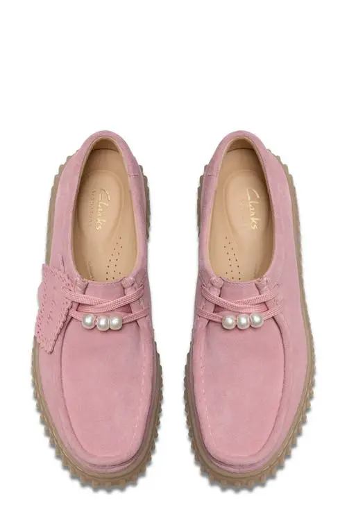 Clarks Torhill Bee Chukka Sneaker