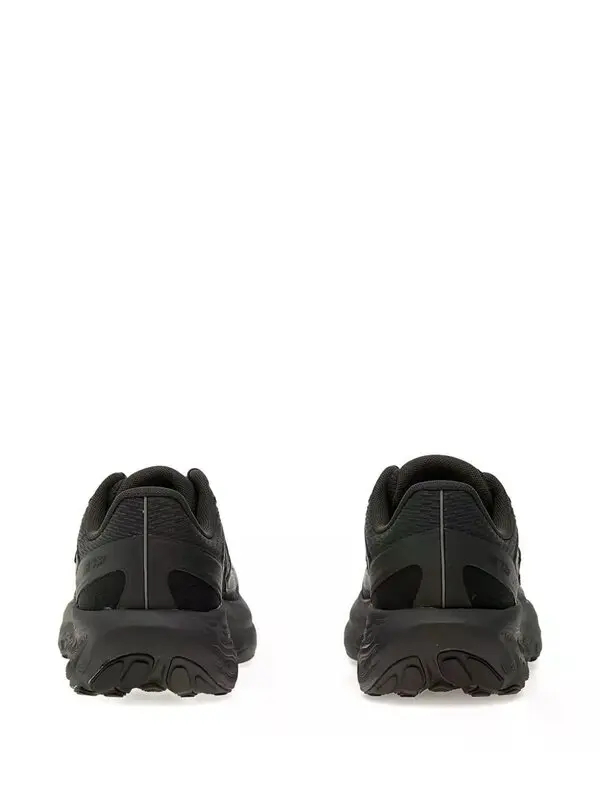 NEW BALANCE Fresh Foam Low-top Sneakers - Black