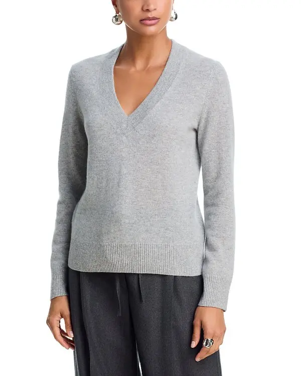 Aqua 100% Cashmere V-neck Sweater - Light Gray