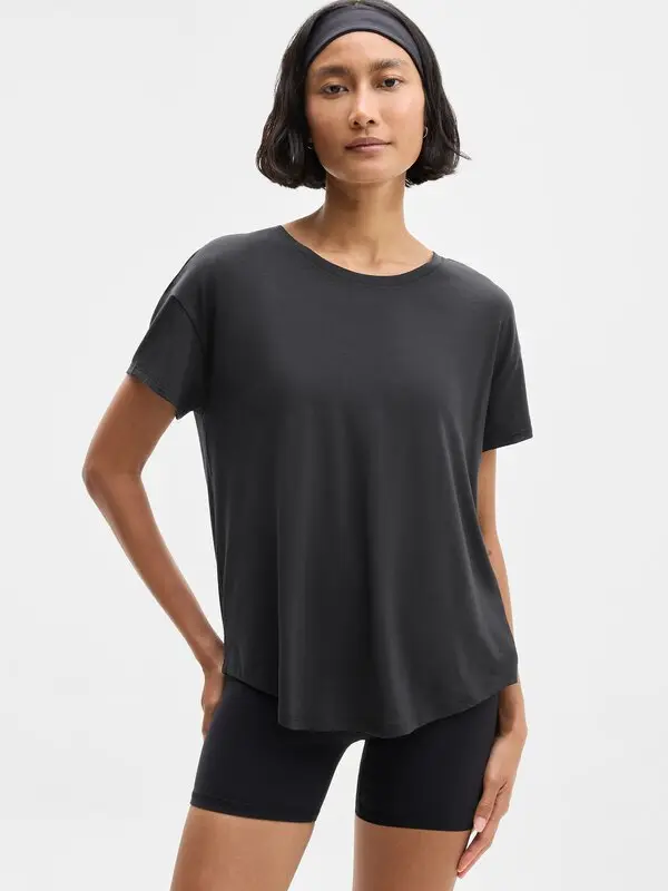 Athleta Relaxed T-shirt - Black