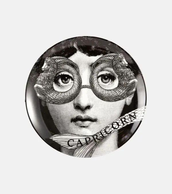 FORNASETTI Tema E Variazioni N.357 Capricorn Wall Plate - Black