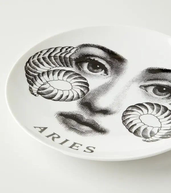 FORNASETTI Tema E Variazioni N.348 Aries Wall Plate - Black