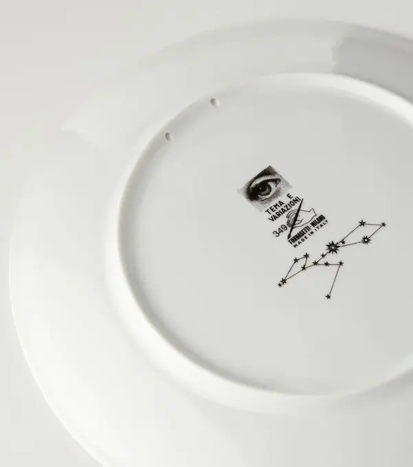 FORNASETTI Tema E Variazioni N.349 Taurus Wall Plate - Black