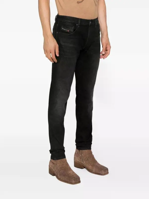 DIESEL® Logo-plaque Jeans