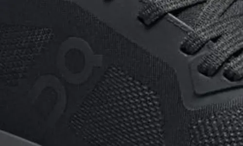 On Cloudze Sneakers - Black/eclipse