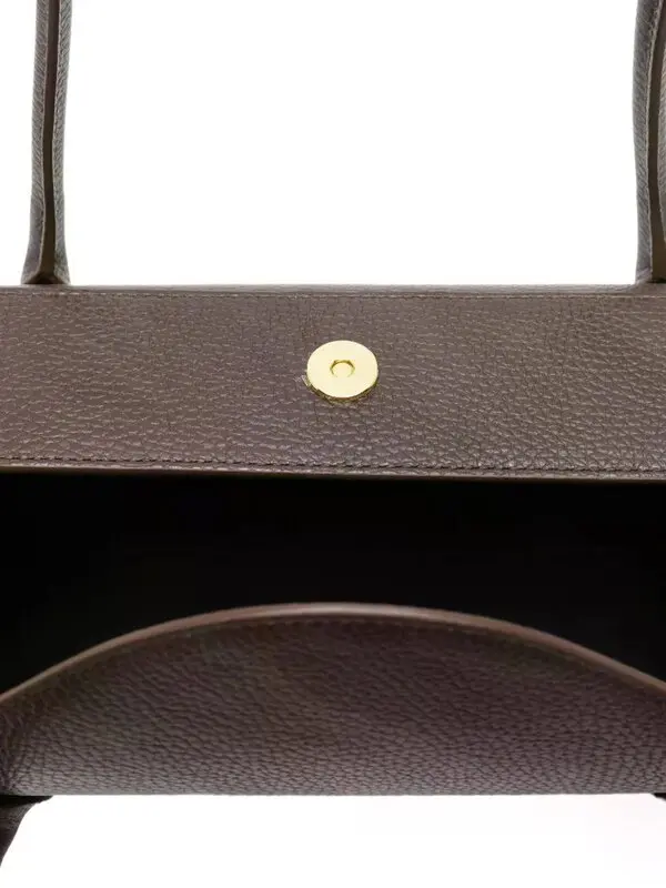Yuzefi Oyster Shoulder Bag