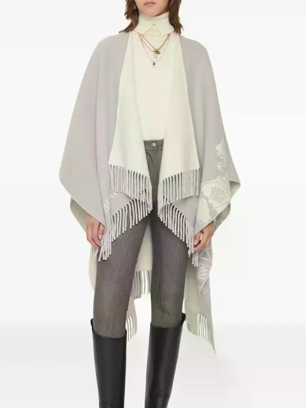 Burberry Wool Blend Scarf - Grey