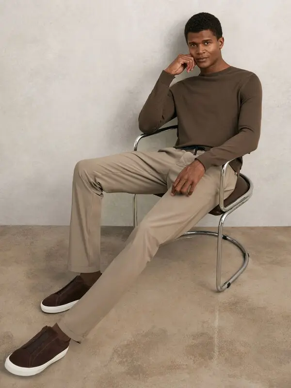 REISS Technical Stretch Relaxed Trousers - Taupe Brown