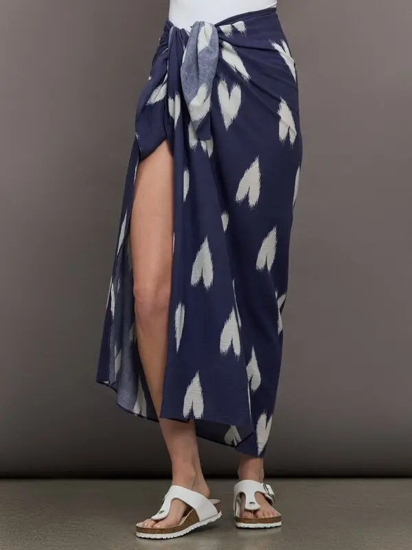 KERRI ROSENTHAL Roper Ikat Heart Cotton Sarong - Indigo