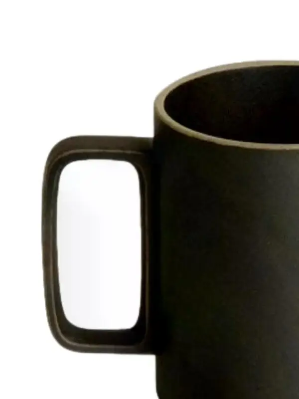 HASAMI PORCELAIN Cylindrical Ceramic Mug