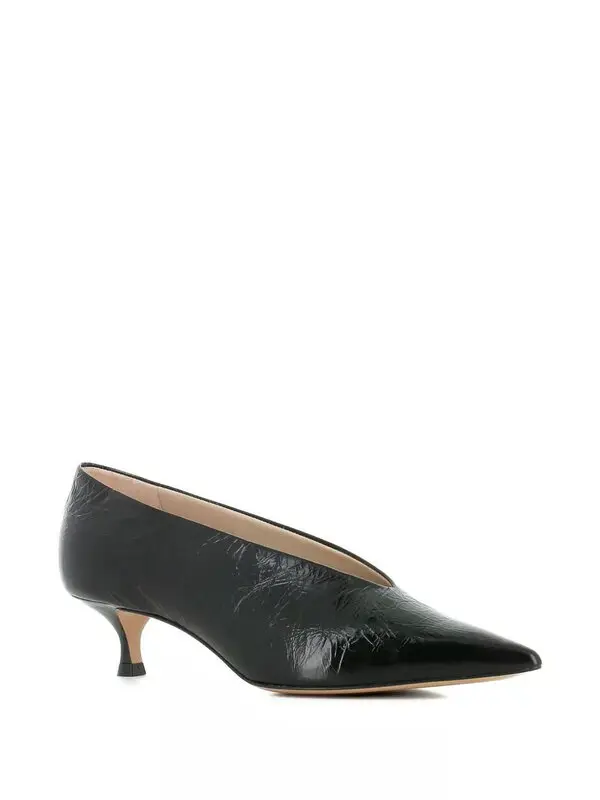 Le Monde Beryl Pointed-toe Leather Pumps - Black