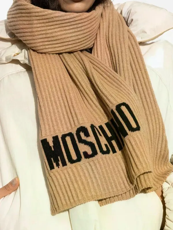 Moschino Ribbed Logo Scarf - Brown