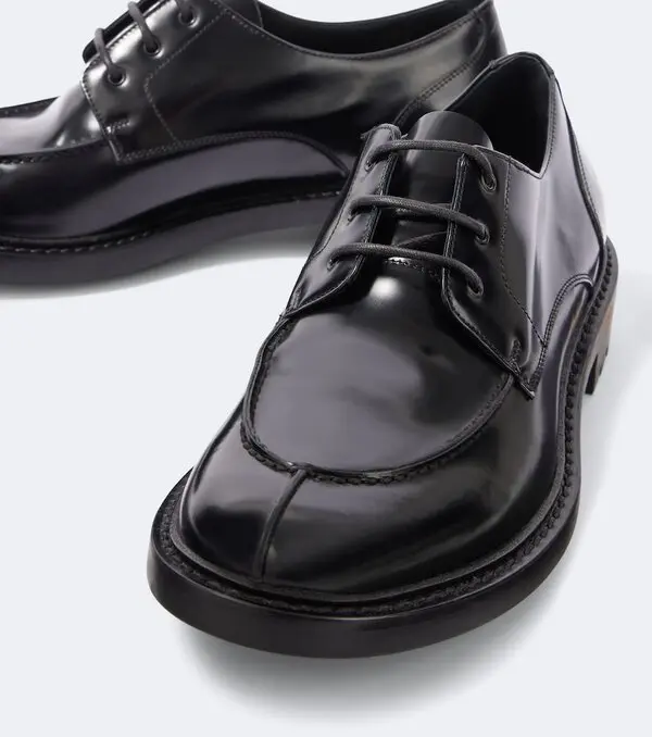 Saint Laurent Lino Leather Derby Shoes