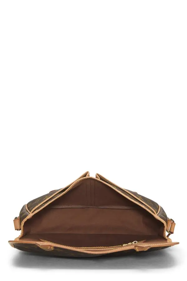 LOUIS VUITTON Monogram Sac Gibeciere Messenger Bag