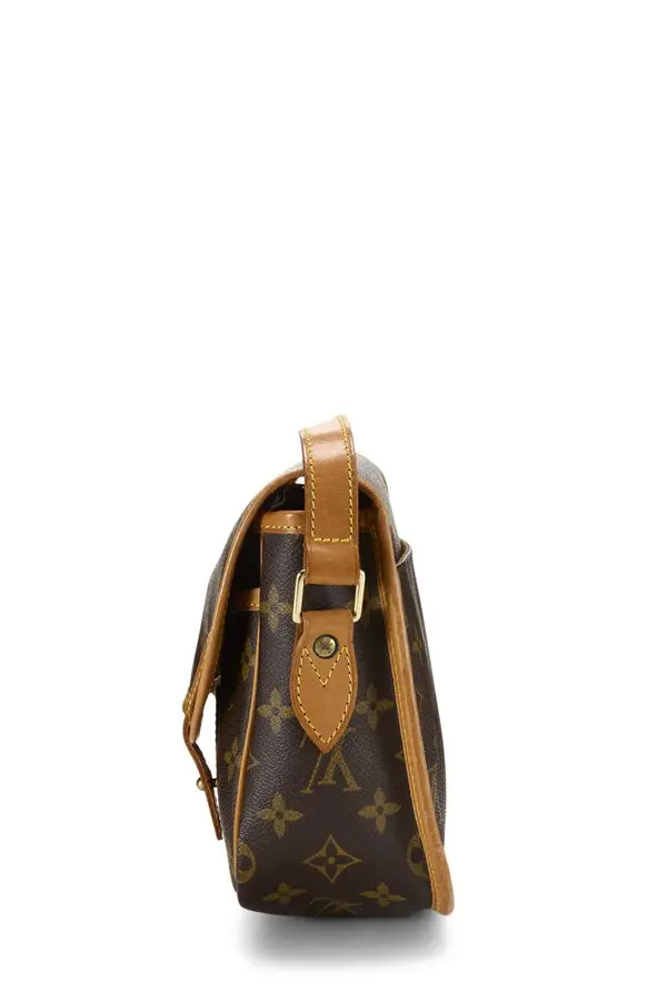 LOUIS VUITTON Monogram Sac Gibeciere Messenger Bag