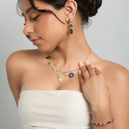 Bcbgmaxazria Fashion Charm Necklace