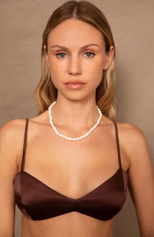 PETIT MOMENTS Breaker Shell Necklace