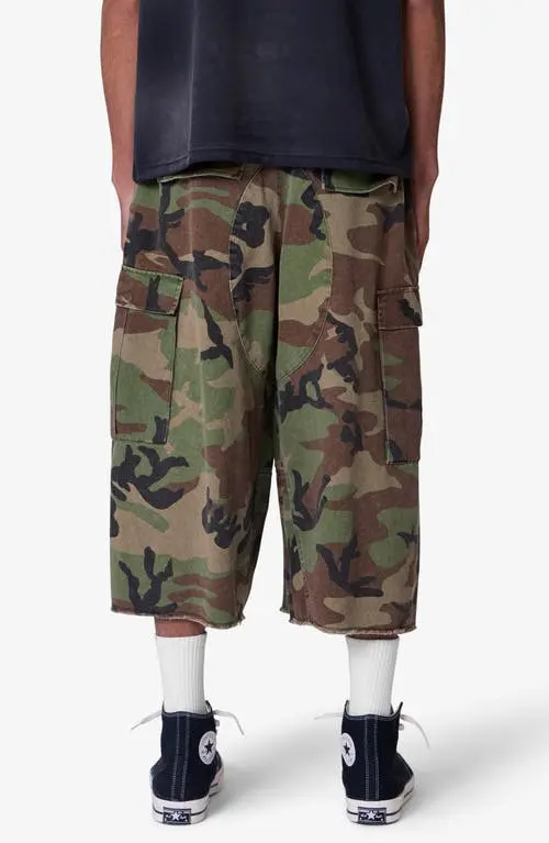 Mnml Extra Long Cotton Cargo Shorts