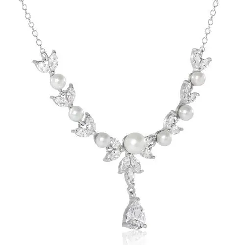 Jessica Simpson Pearl And Crystal Drop Necklace