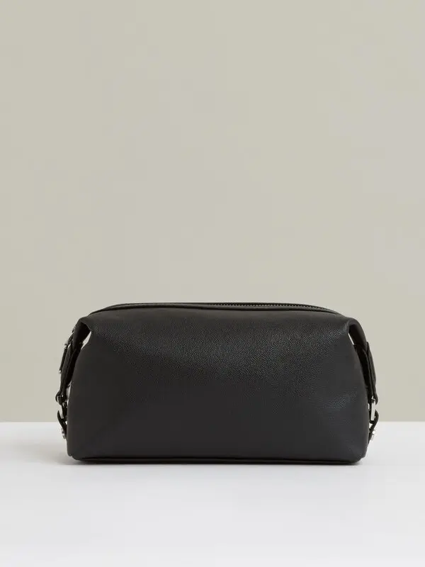 REISS Cillian Micro-grain Leather Washbag - Black