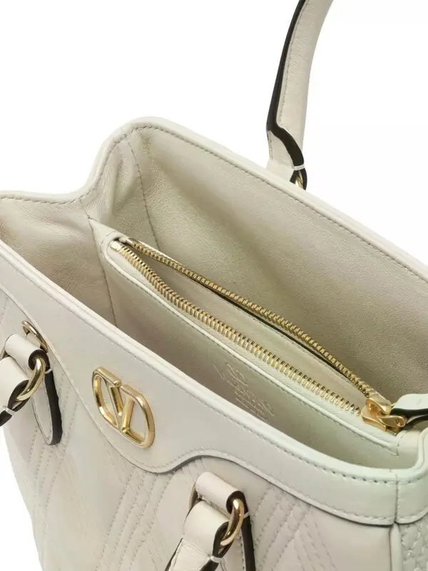 Valentino Garavani V-logo Quilted Shoulder Bag