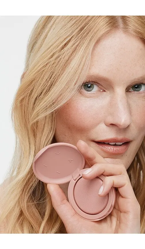 ILIA Soft Focus Blurring Blush - Glimpse