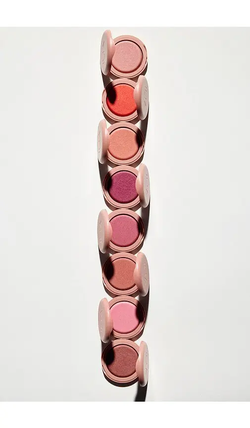 ILIA Soft Focus Blurring Blush - Glimpse