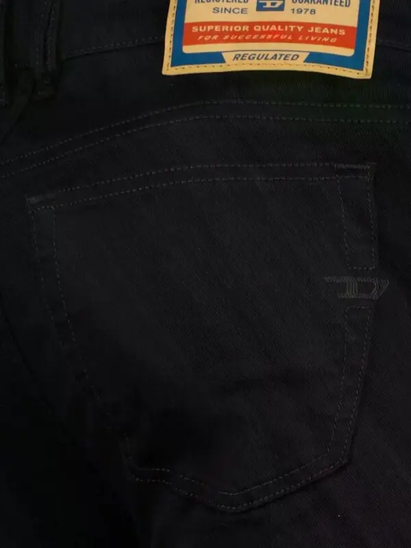DIESEL® 1979 Sleenker Jeans - Black