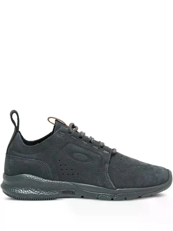 Oakley Carbon Shadow Sneakers