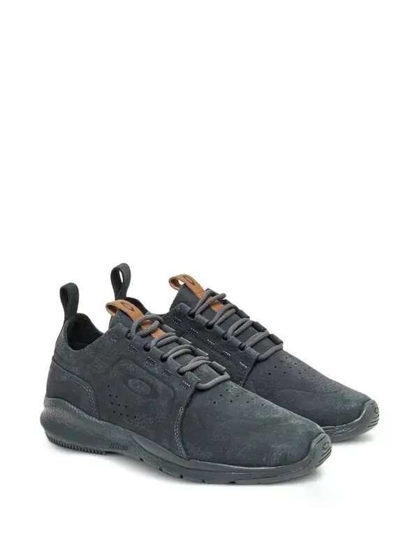 Oakley Carbon Shadow Sneakers