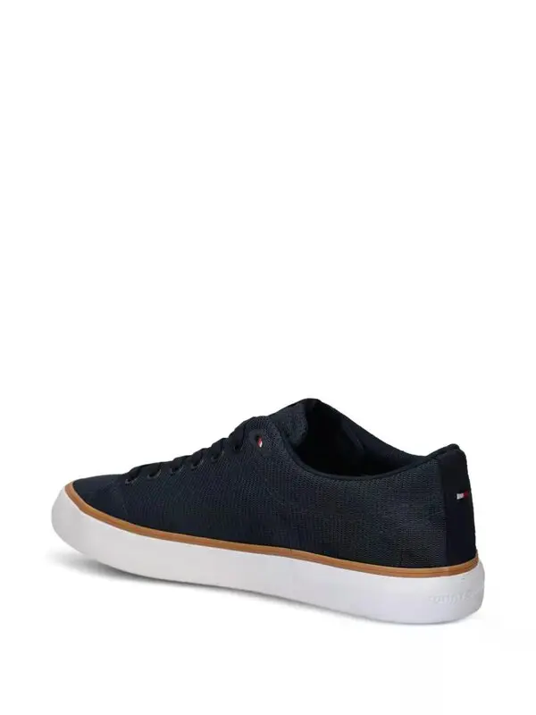 Tommy Hilfiger Textured Lace-up Sneakers