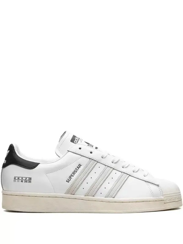 Adidas Superstar Sneakers