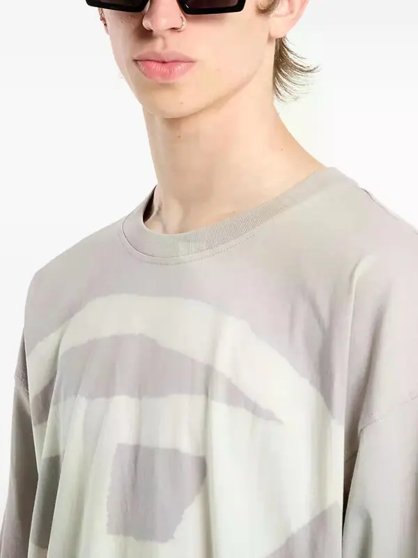 DIESEL® T-boxt-bleach Graphic-print T-shirt