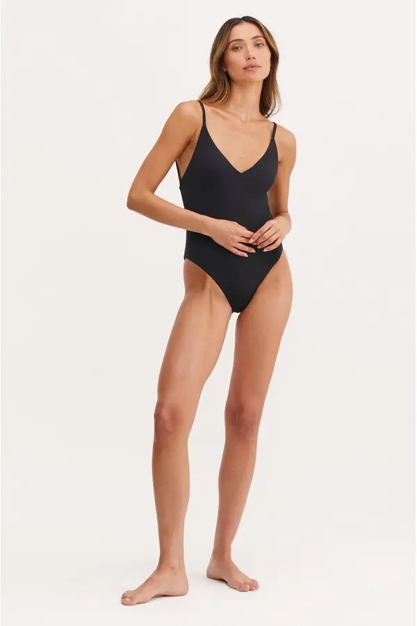 AU NATUREL BY GOTTEX Luca V-neck One-piece - Natural
