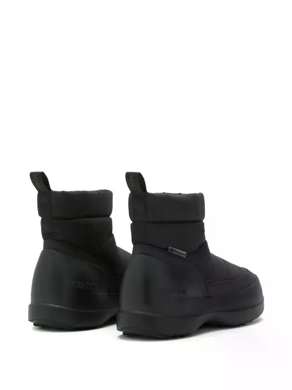 Moon Boot Mezzaluna Padded Quilted Boots - Black