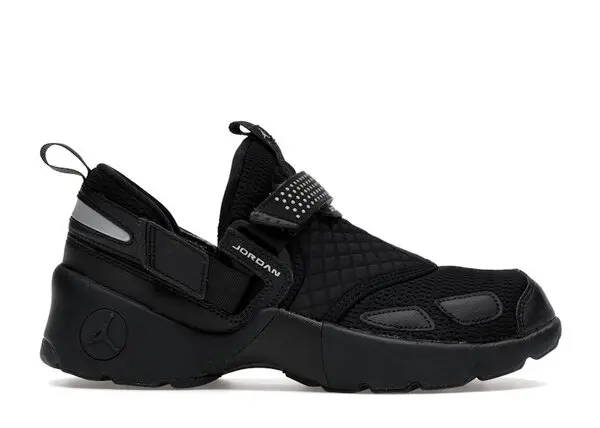 JORDAN Trunner Lx Sneakers - Black
