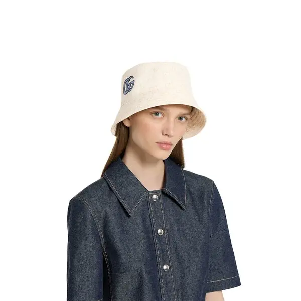 Gucci Gg Cotton Canvas Bucket Hat - White | Editorialist display picture 2