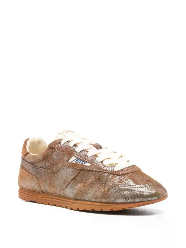 AUTRY Metallic Suede Low Top Sneakers