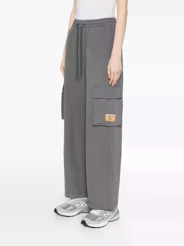 FINGERCROXX Logo-patch Trousers
