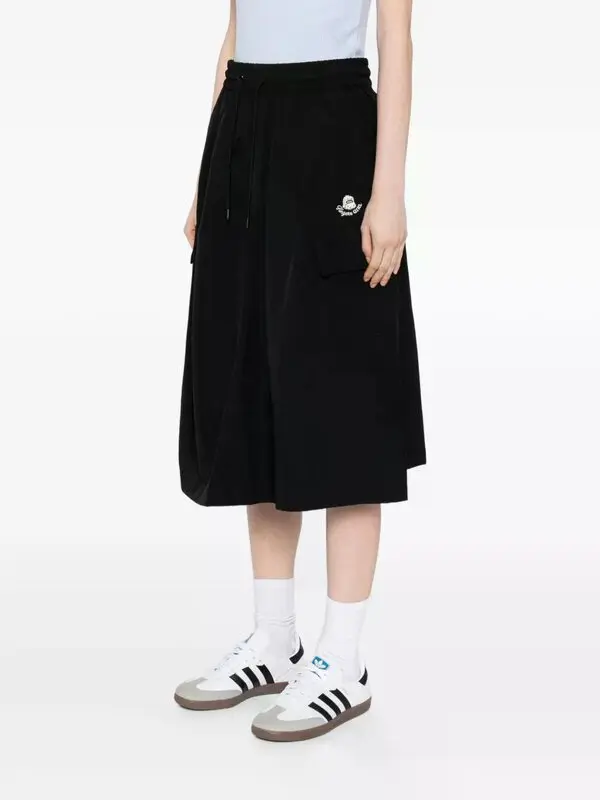 FINGERCROXX Logo-embroidered Shorts