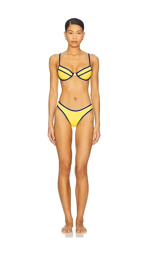 WeWoreWhat Classic Scoop Bikini Bottom