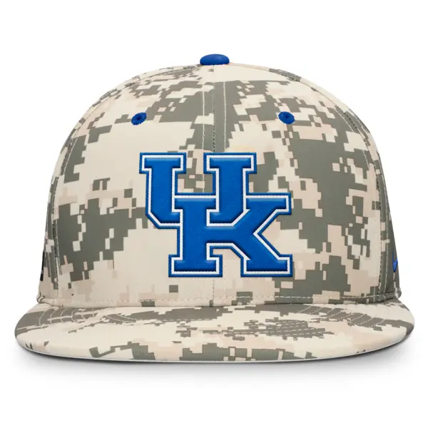 Nike Kentucky Wildcats Dugout True College Fitted Hat - Green