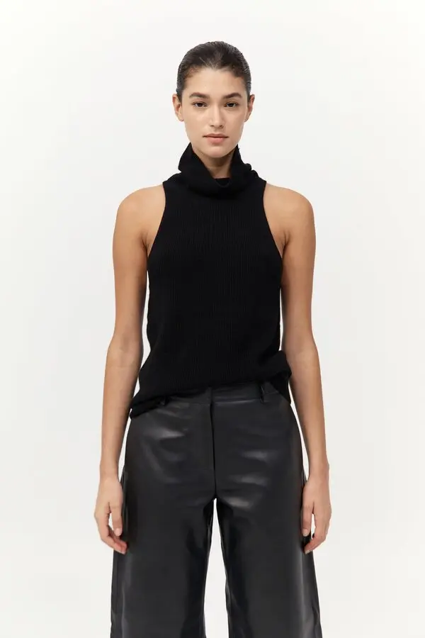 ST. AGNI Cashmere Blend Knit Top - Black