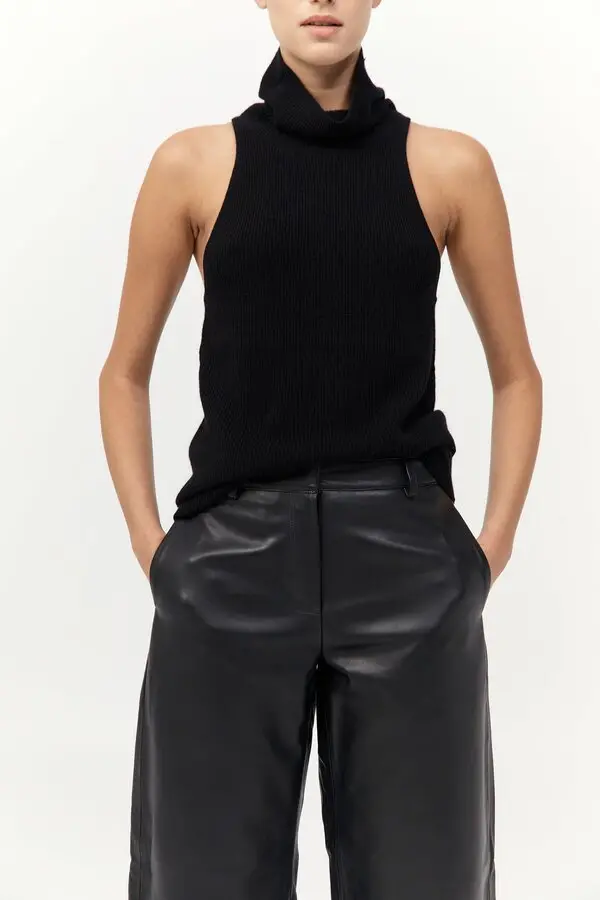 ST. AGNI Cashmere Blend Knit Top - Black