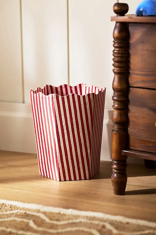 INNER CHILD Scallop Printed Waste Bin - Red Stripe