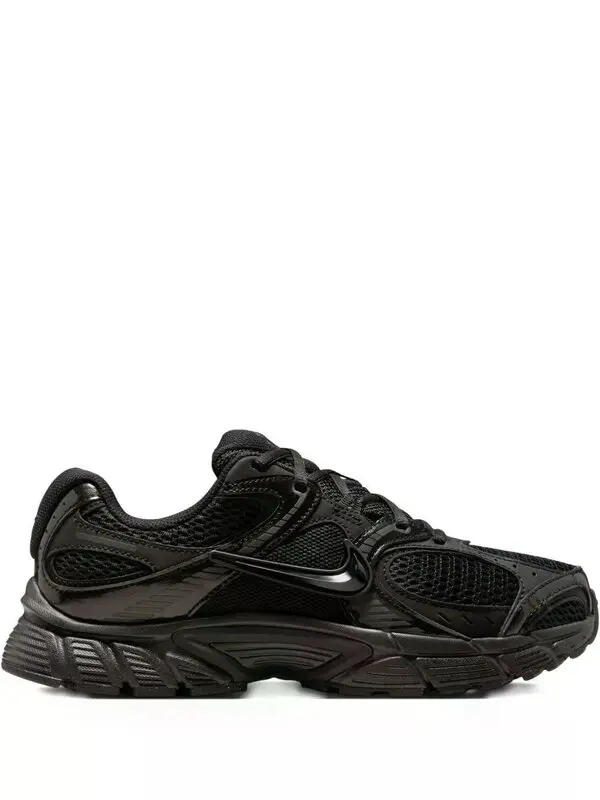 Nike V5 Rnr Sneakers